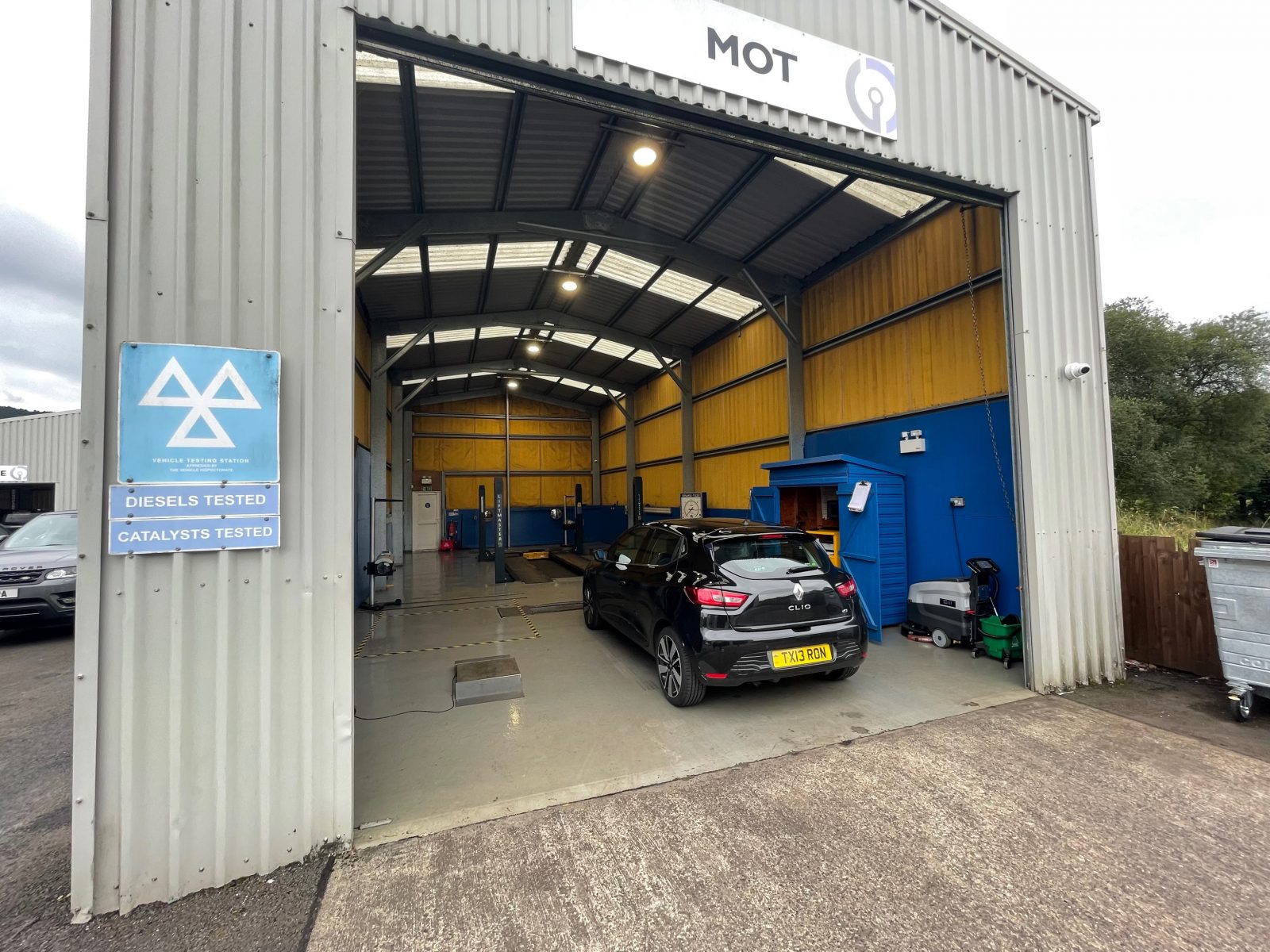 Garage management software Case Study: Garden City Garage